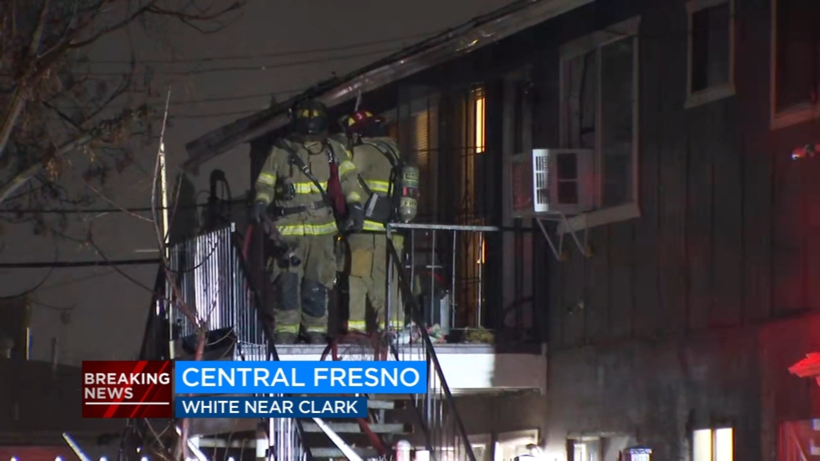 4 displaced after fire damages central Fresno apartment - ABC30 Fresno