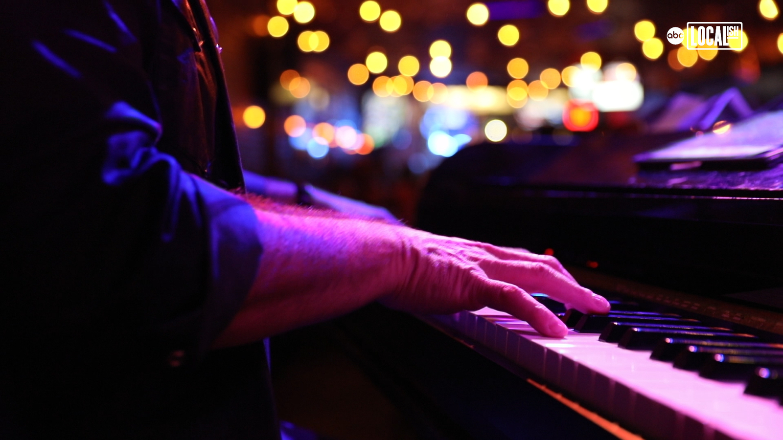 Welcome To Nycs Original Dueling Piano Bar Abc13 Houston