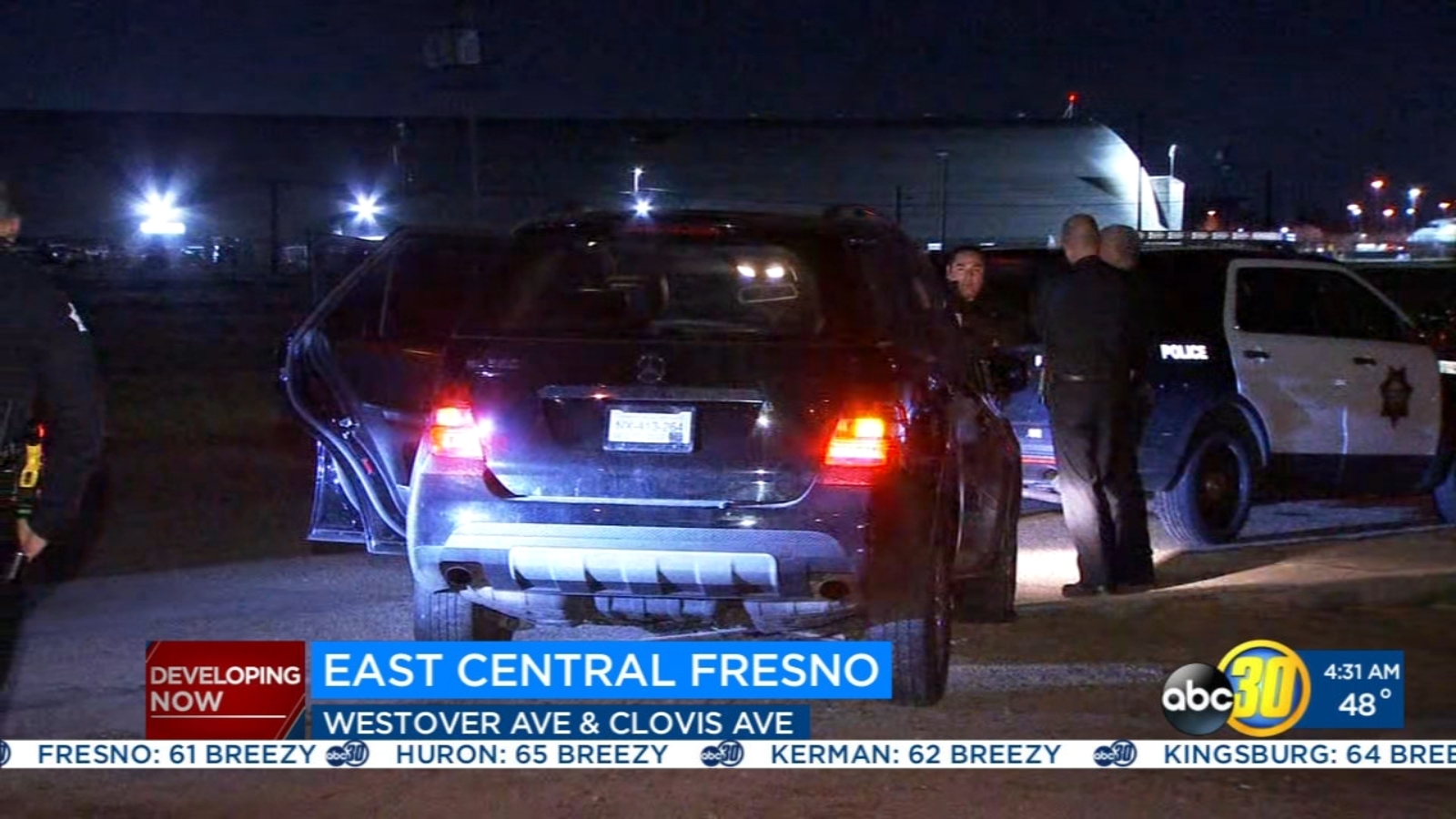 4 teens, 1 man arrested after hitting Fresno police patrol car, running from officers - ABC30 Fresno