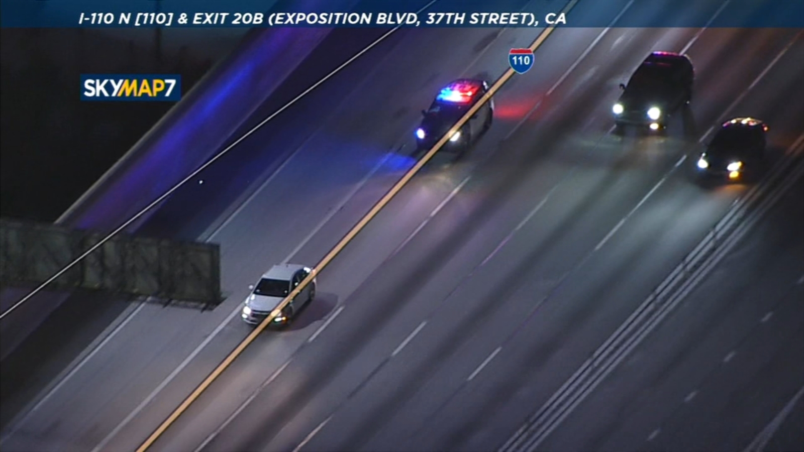 Lapd Chases Suspect In South La Downtown Area Abc7 Los Angeles