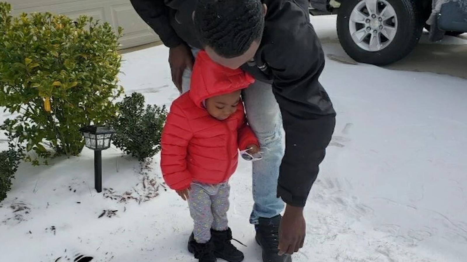 How to help your kids handle anxiety from winter storm - ABC13 Houston