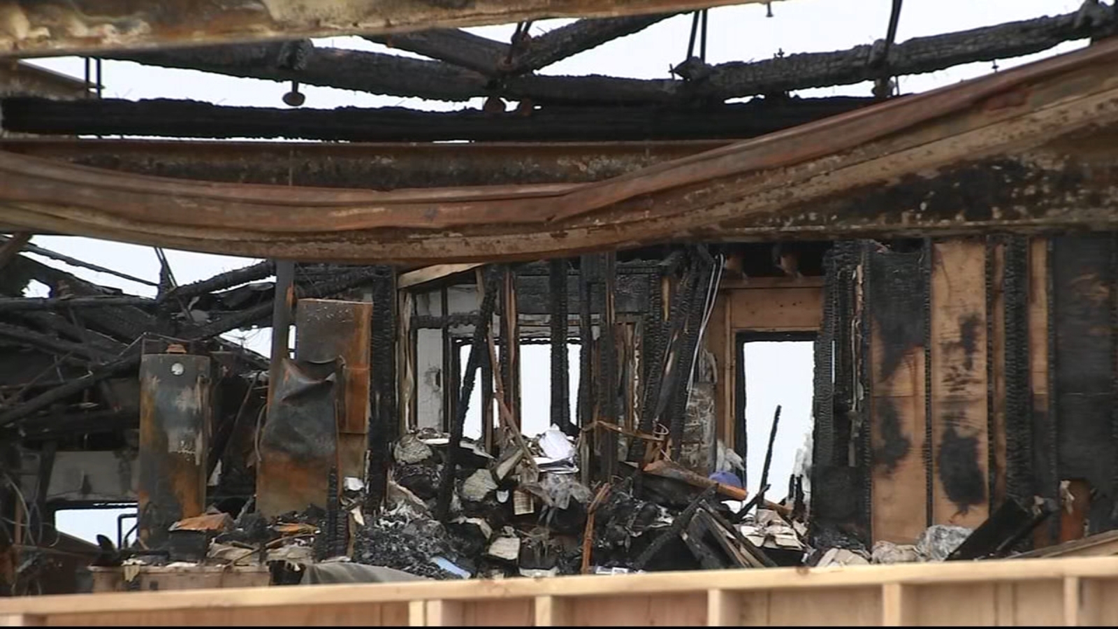 Ocean City Boardwalk Fire: Playland's Castaway Cove to demolish arcade ...
