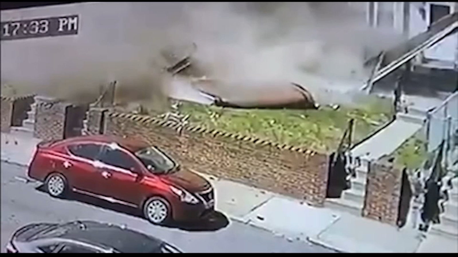 Philadelphia house explosion: Investigators working to determine cause ...