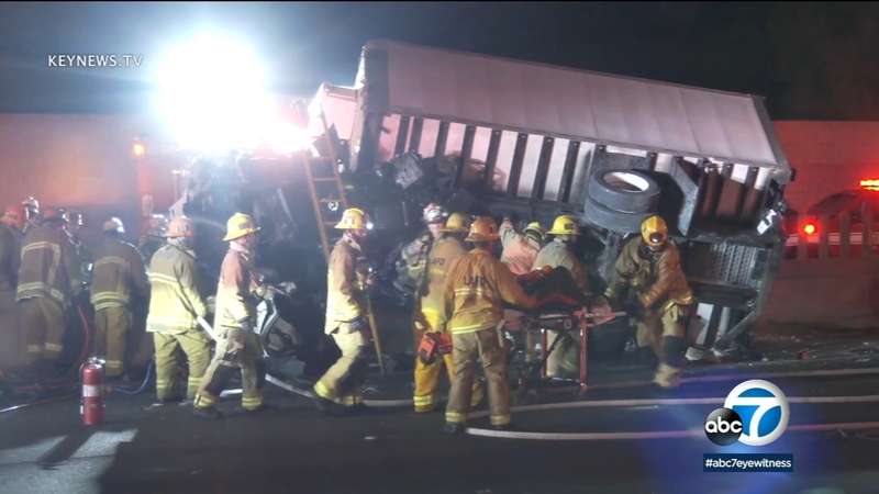 Woman Arrested In Multi Vehicle Crash On 101 Freeway That Left 2 Dead