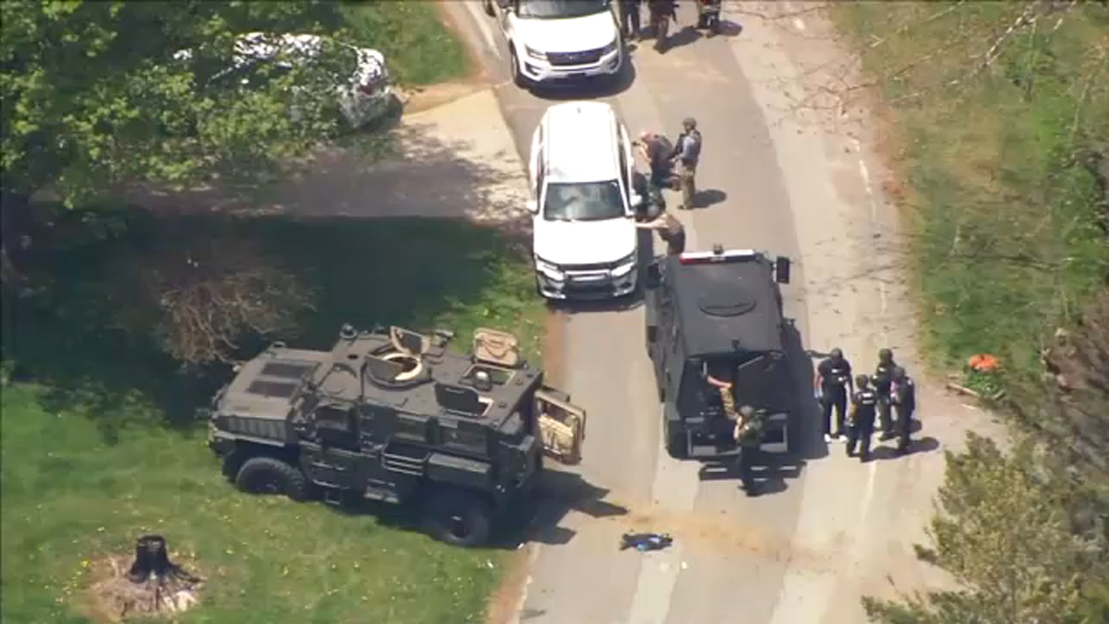 Boone shooting: 1 deputy dead, another trapped inside Boone home near ...
