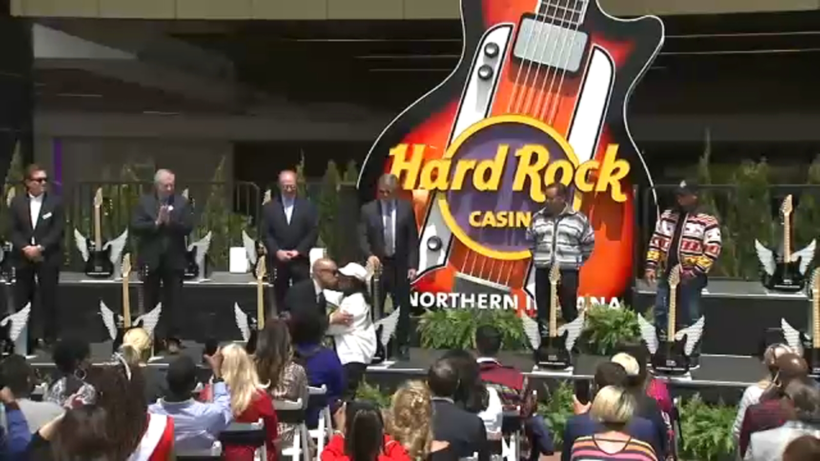 Hard Rock Casino Northern Indiana holds grand opening in Gary - ABC7 ...