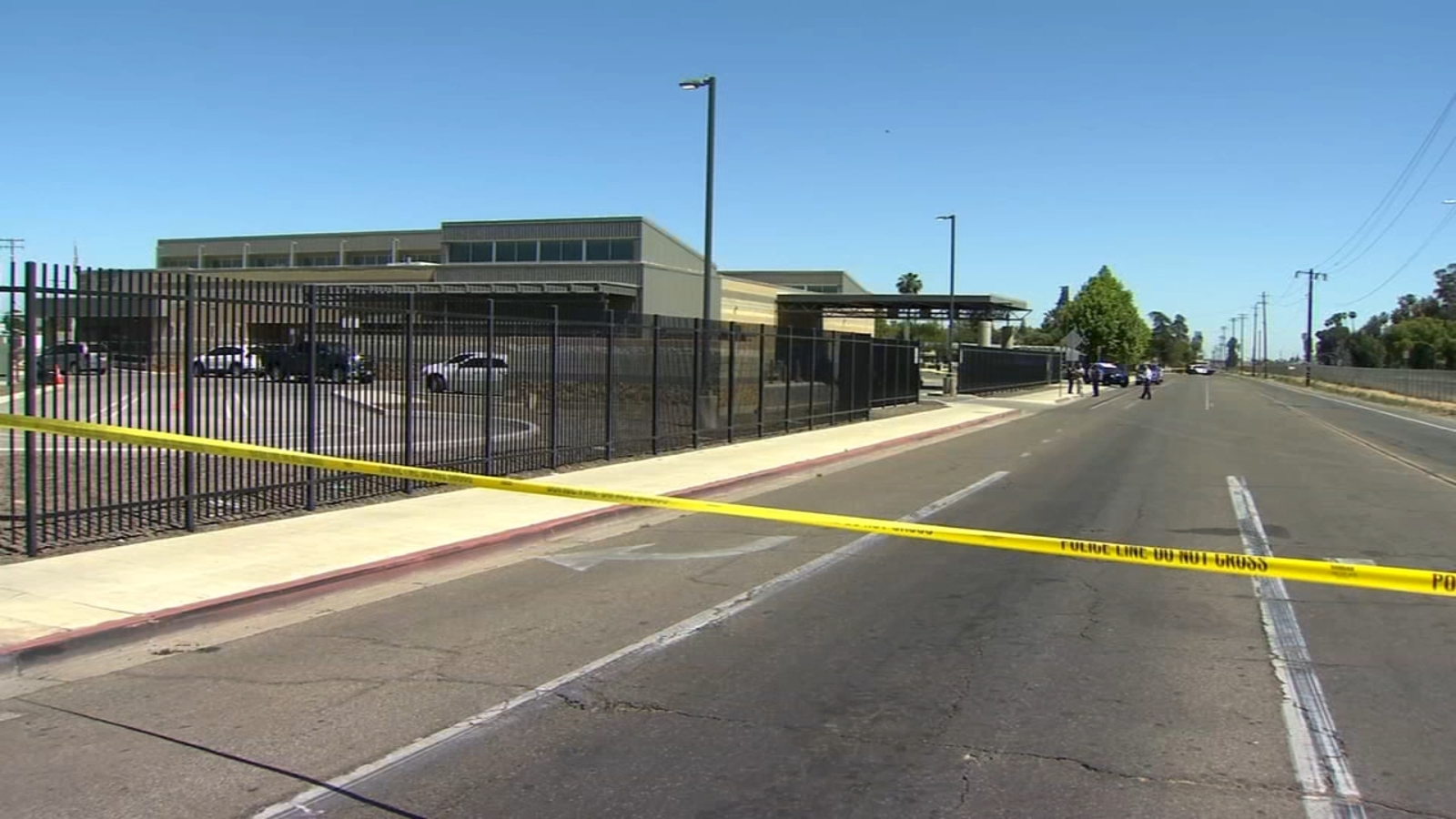 16-year-old boy, man hospitalized after shooting near DMV in central Fresno - ABC30 Fresno