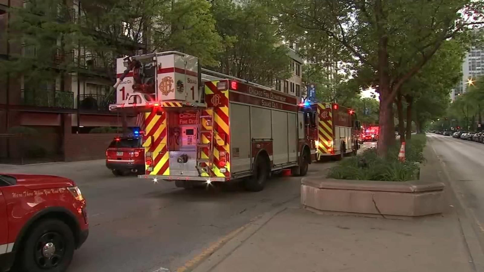 Chicago police, fire rescue teen who fell down Old Town ventilator ...