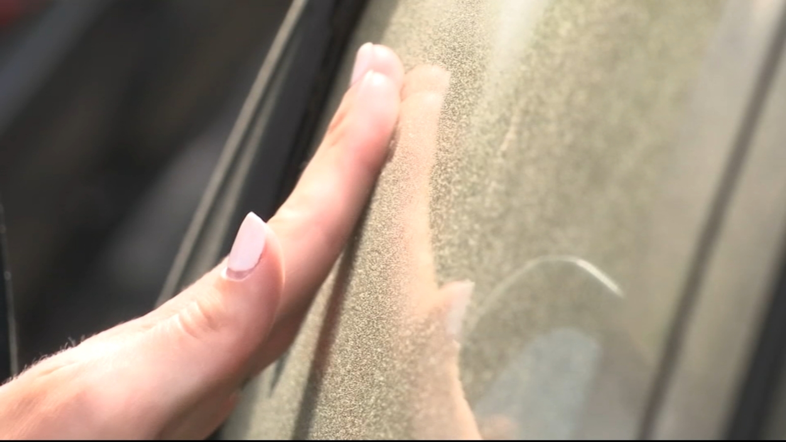 Allergy symptoms: Pollen counts are high and aren't going away anytime ...