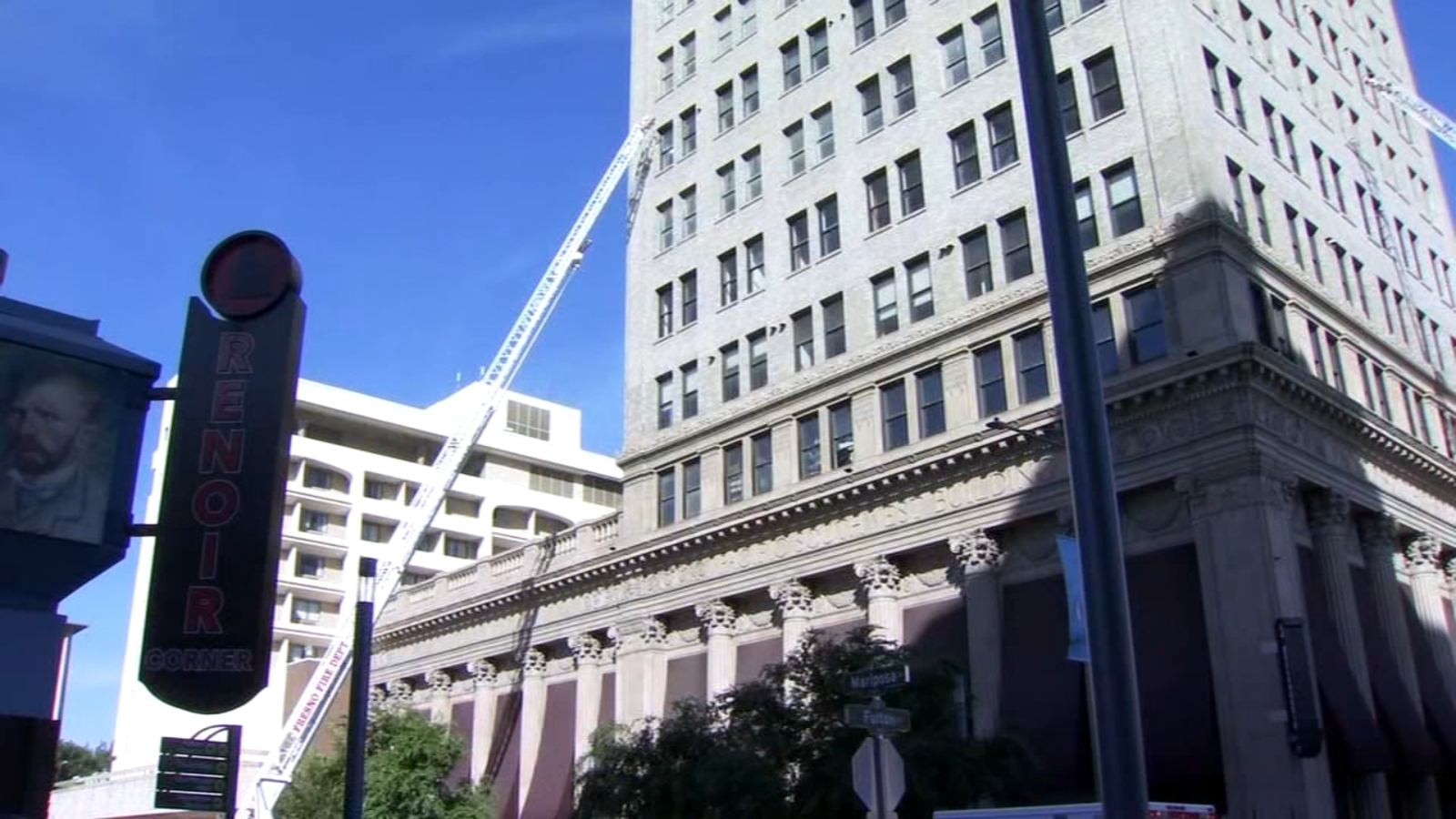 Crews battle fire in downtown Fresno high-rise building - ABC30 Fresno
