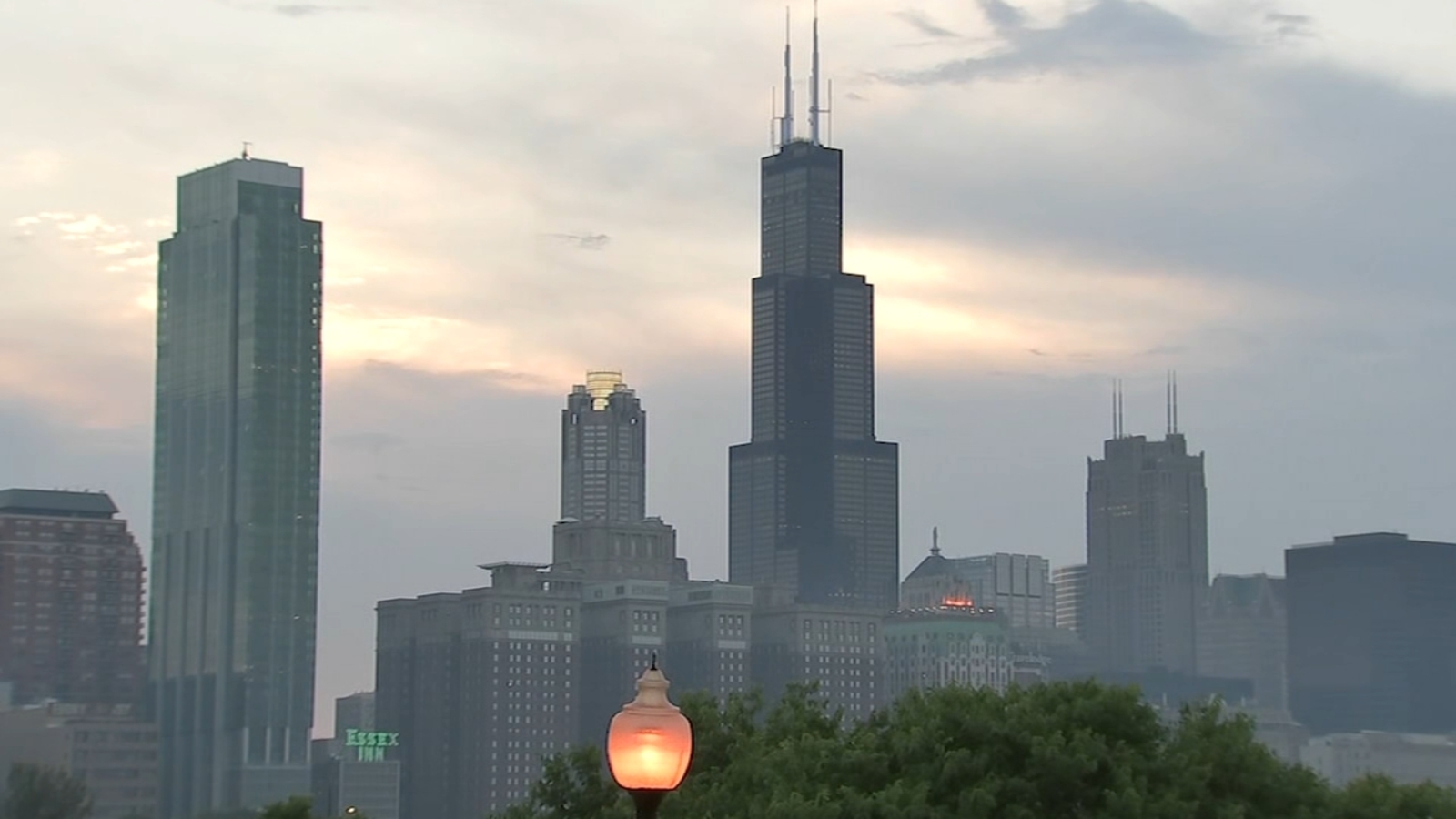 Illinois Phase 5 reopening: State, Chicago fully reopen with nearly all ...