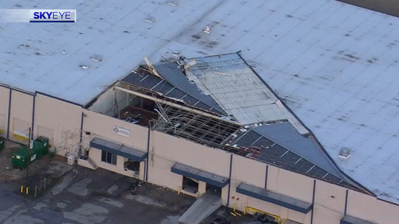 Houston weather: Overnight storms cause partial building collapse in ...