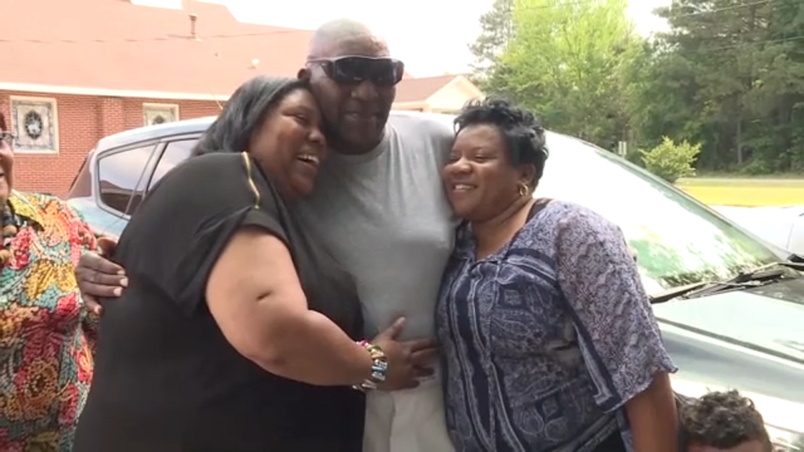 Charles Ray Finch: Cooper pardons Wilson man wrongfully imprisoned for ...