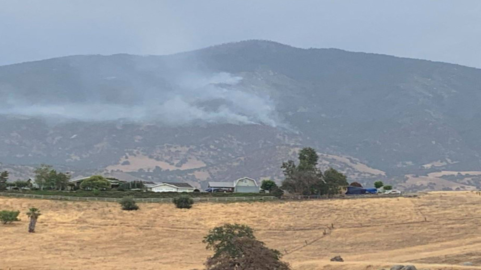 Firefighters battling multiple wildland fires in Tulare County - ABC30 Fresno