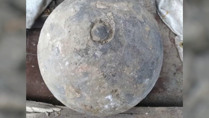 Explosives found - ABC13 Houston