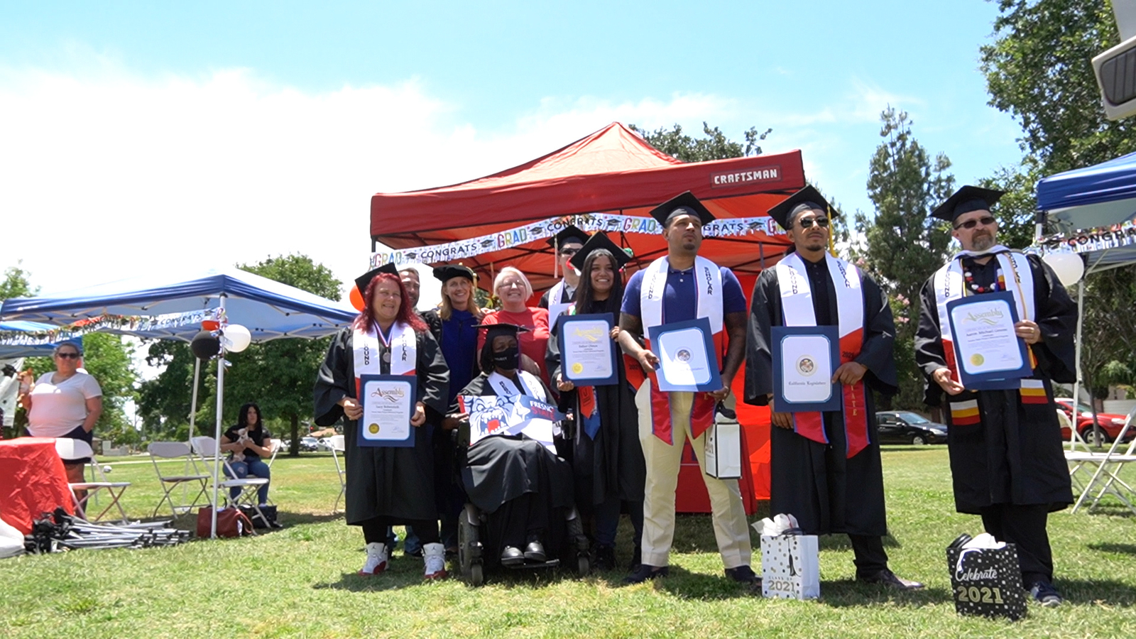 Program helps formerly incarcerated people graduate college - ABC7 San ...