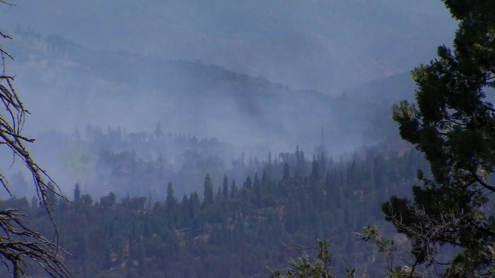 Blue Fire evacuations, warnings in Fresno County lifted, sheriff's officials say - ABC30 Fresno