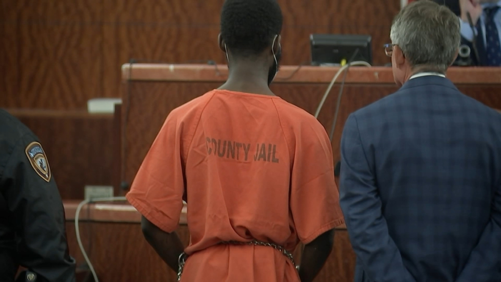 Xavier Davis, man accused of killing couple and 6-year-old in SW ...