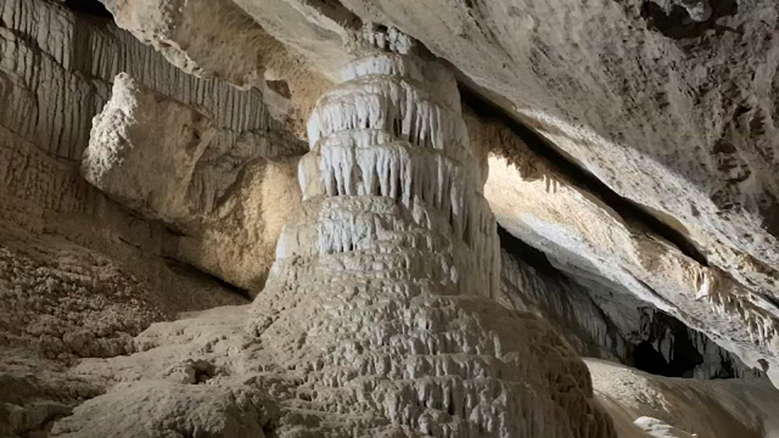 Hidden Adventures: Boyden Cavern - ABC30 Fresno