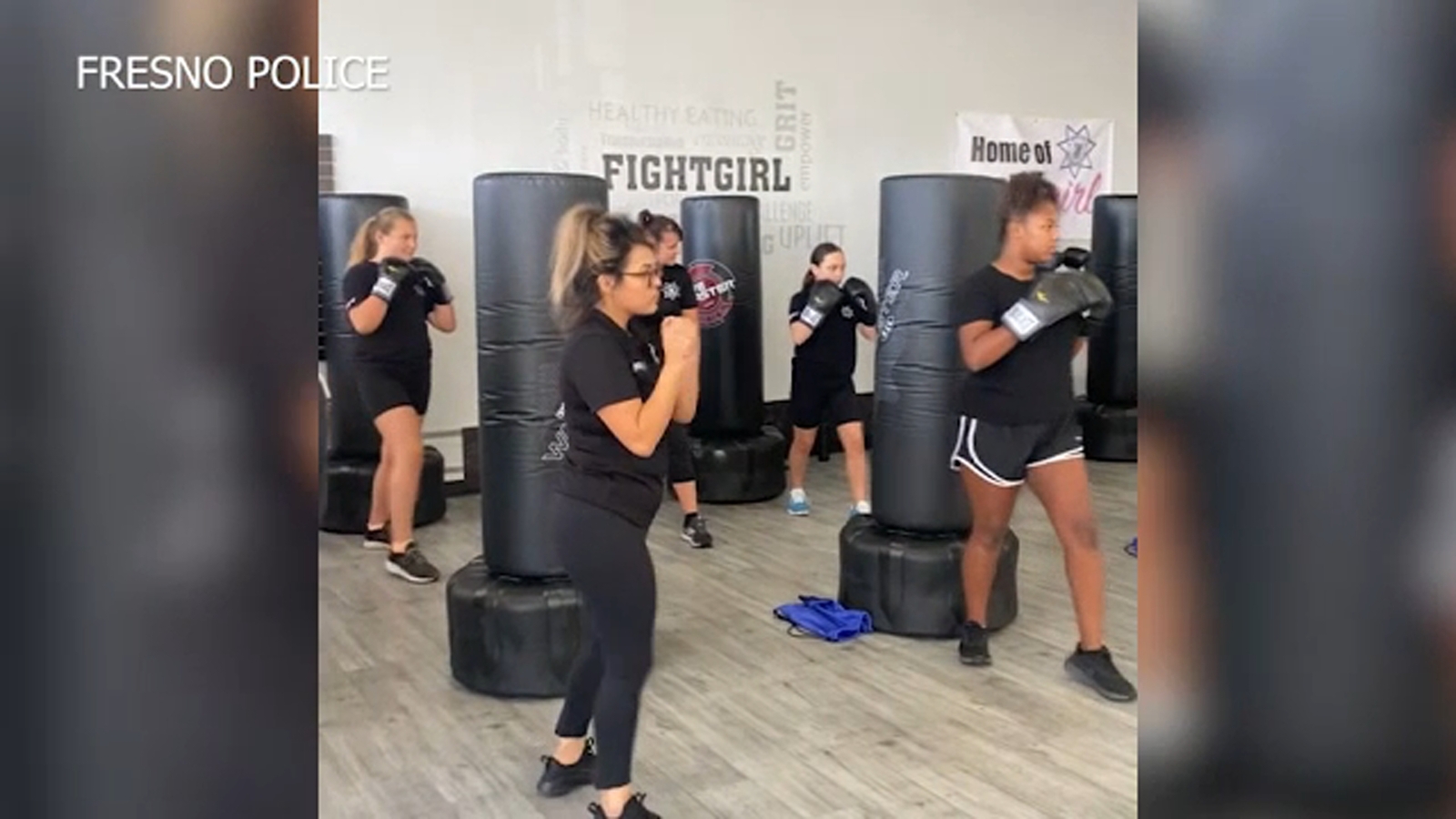 Fresno police to help train young women to fight - ABC30 Fresno