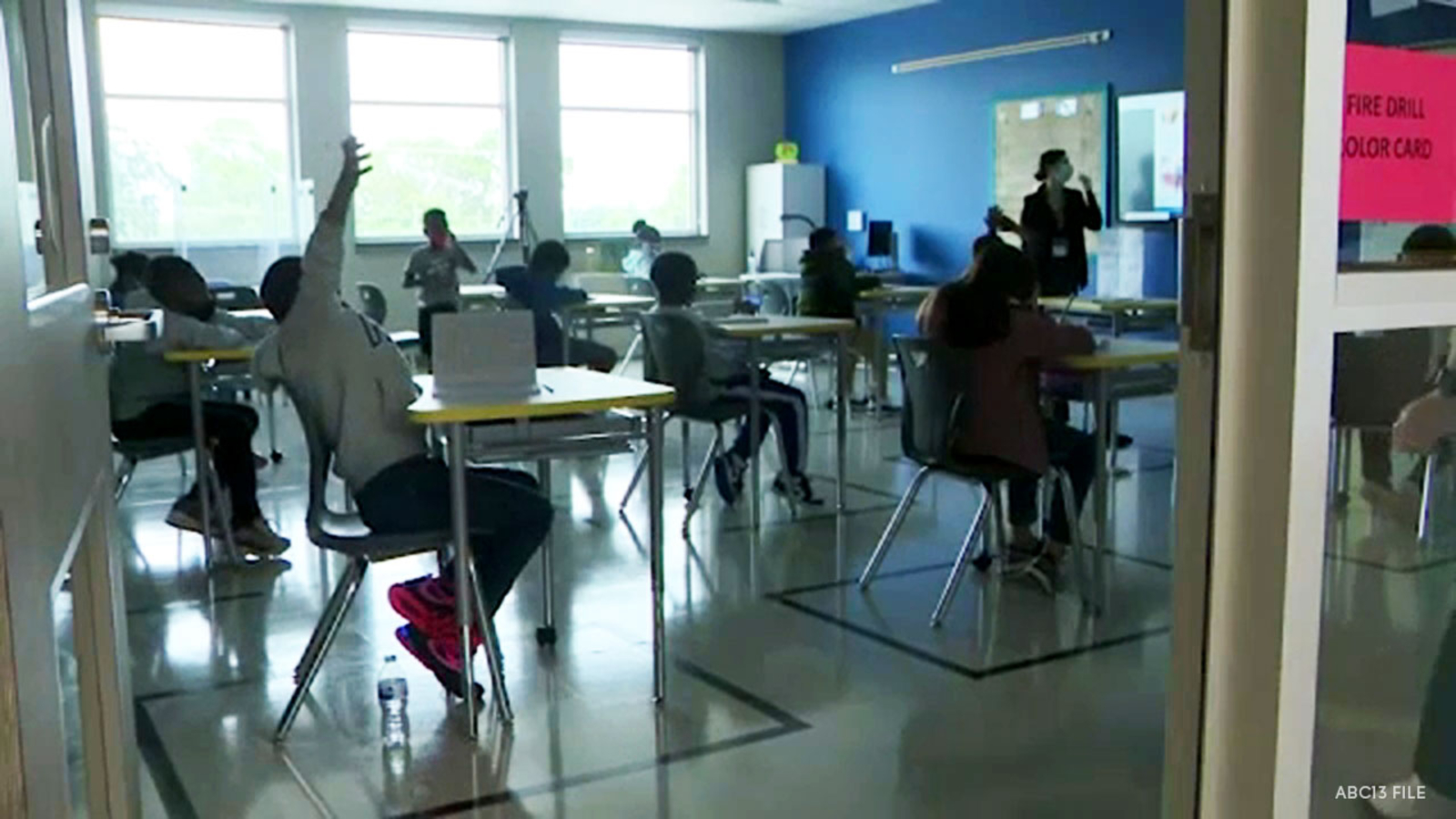 HISD to change COVID response plan next month - ABC13 Houston