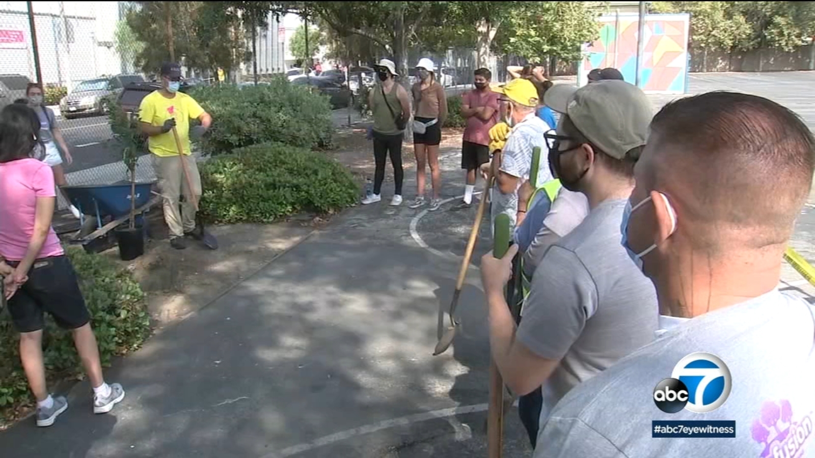 Students, nonprofits plant more than 20 fruit trees at elementary ...
