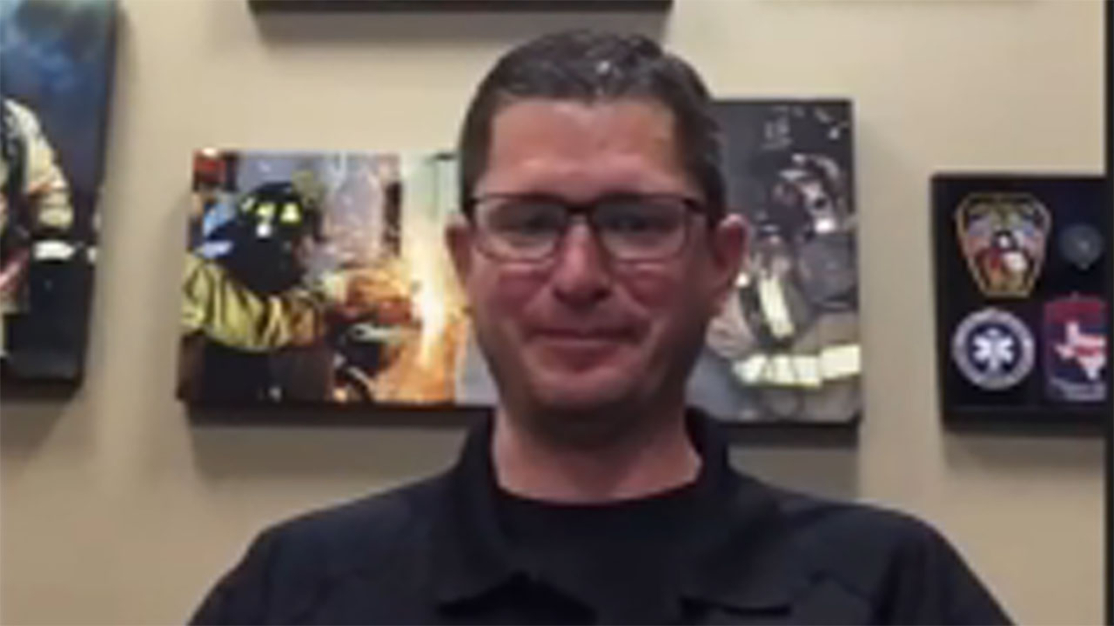 Off-duty EMT helps save victim suffering cardiac arrest after crash in ...