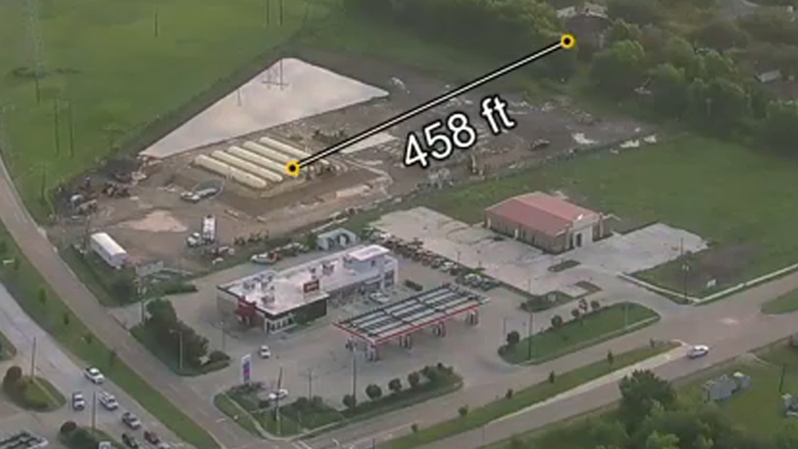 Residents in Southwest Crossing subdivision protest construction of ...