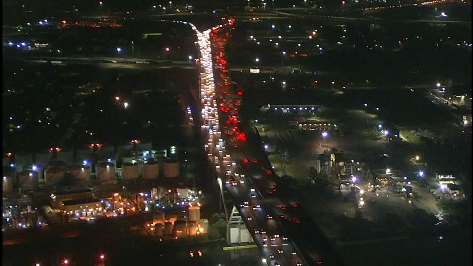 Houston traffic: 610 East Loop reopens after crash involving hazardous materials - ABC13 Houston
