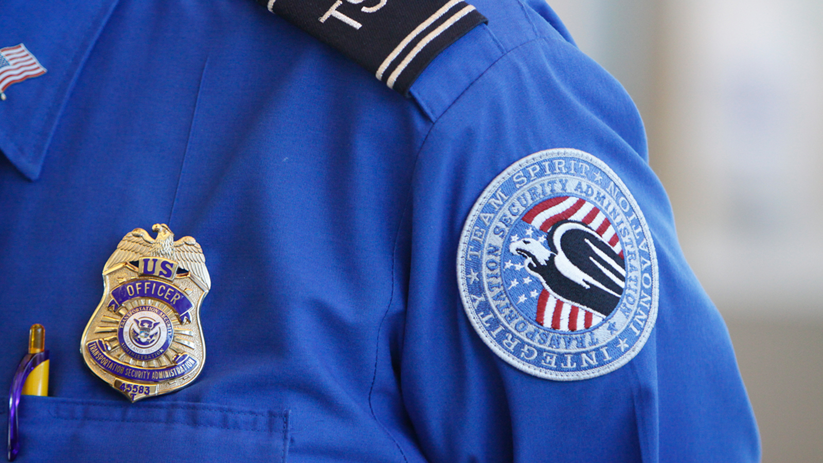 Passenger flew from Nashville to Los Angeles, bypassing security ...