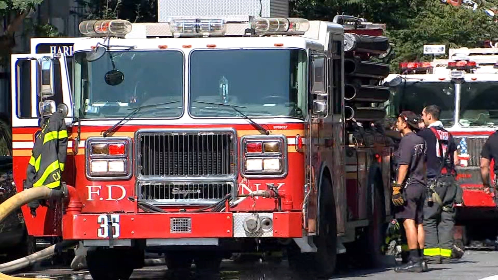 East Harlem fire: Several residents, 2 firefighters injured in 3-alarm ...