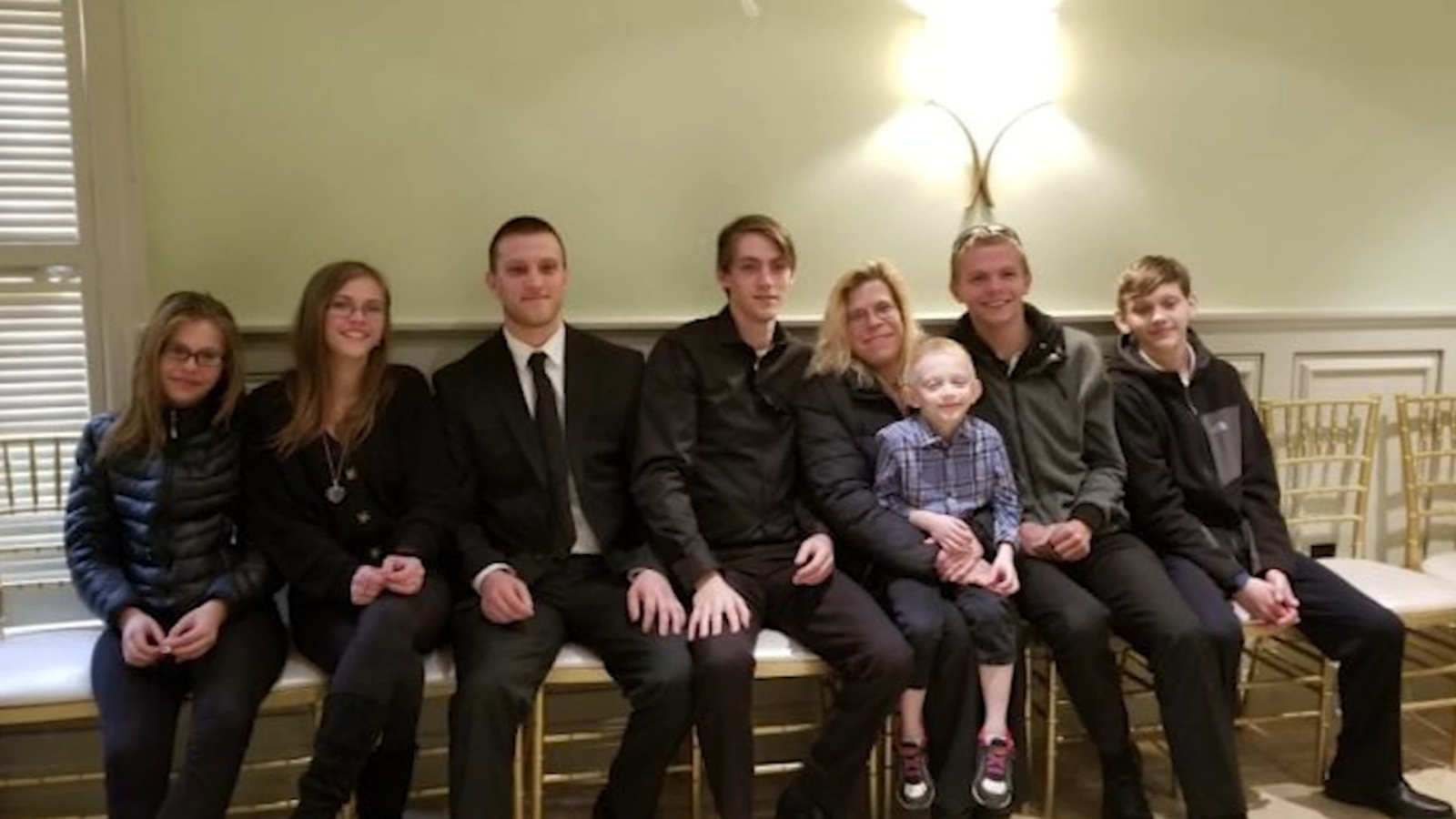 Somers community coming together for 7 siblings who lost both parents ...