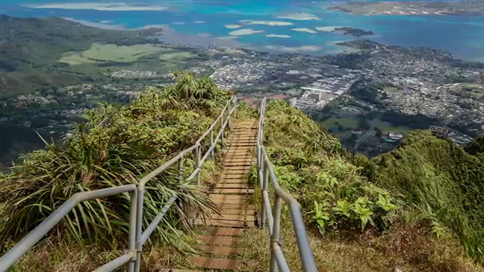 Stairway to Heaven Hawaii: Famous Haiku Stairs will likely be removed ...
