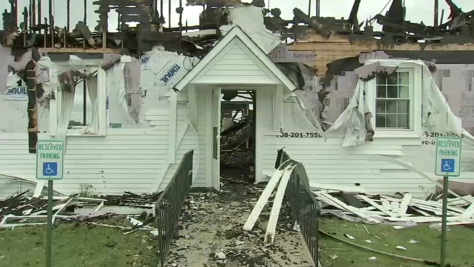 St. Paul's Lutheran Church fire: Beecher pastor vows to rebuild after ...