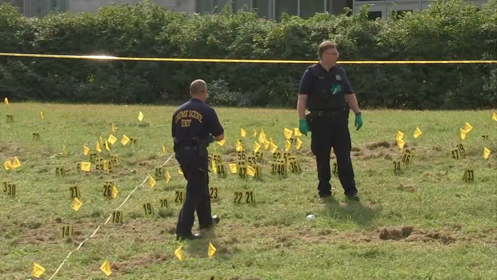 Philadelphia hospital employee kills coworker, injures 2 police ...
