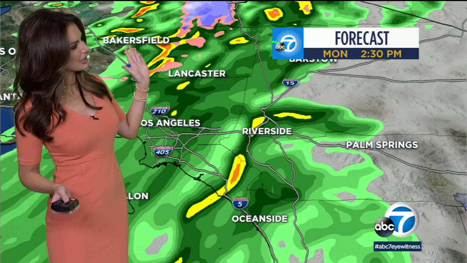 Latest weather with Brianna Ruffalo - ABC7 Los Angeles