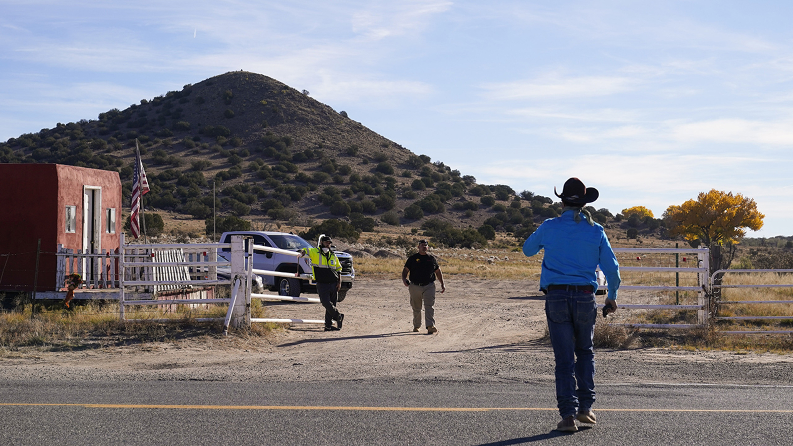 'Rust' movie shooting: Search warrant details possible source of live ...