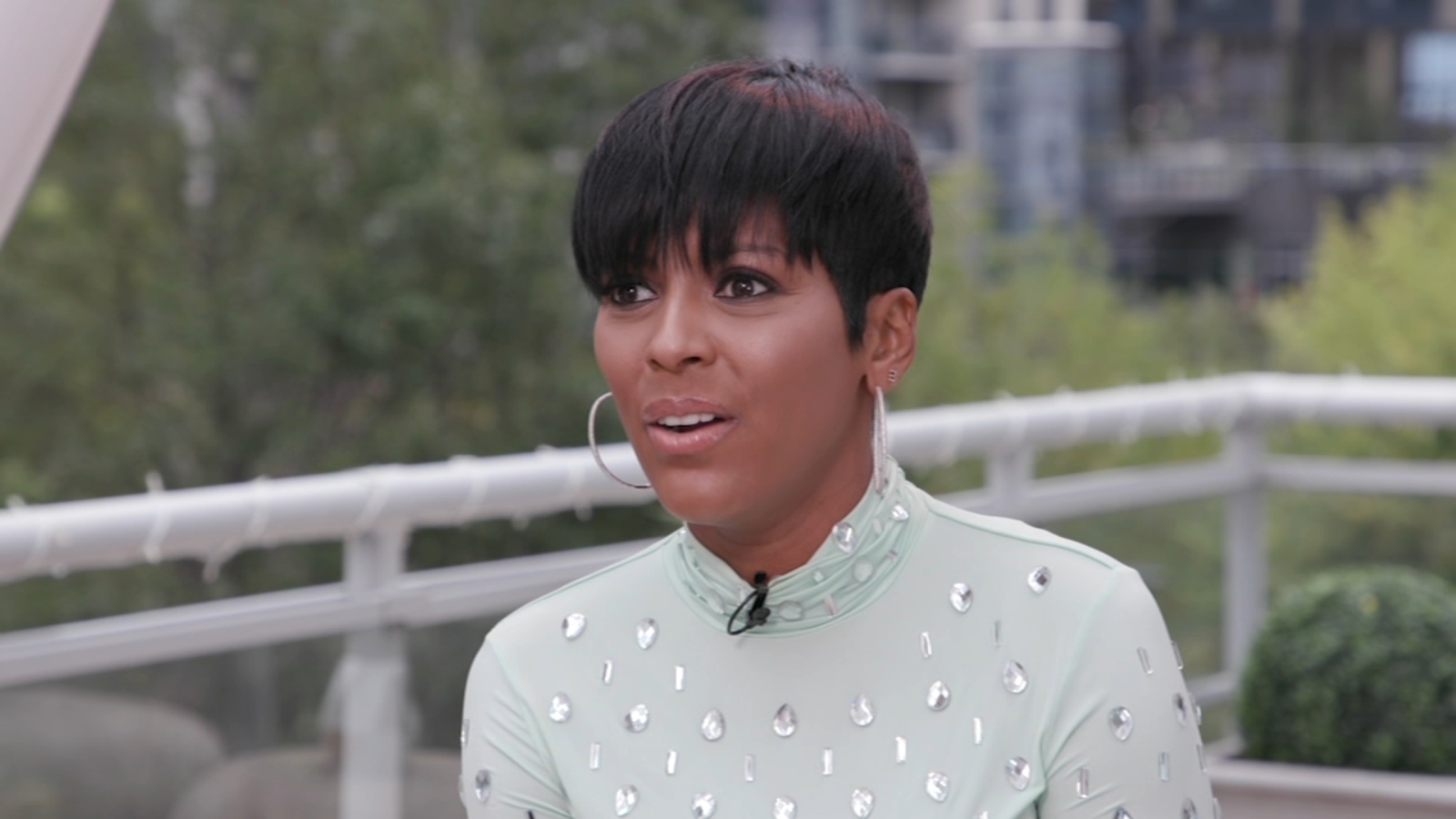 Tamron Hall reflects on her Chicago days over dinner date with ABC7's ...