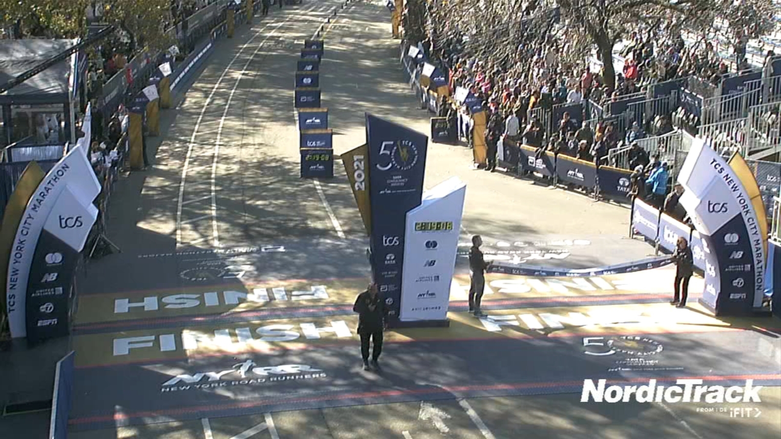 2021 Find Your Finish - Women's Pro Clock times 02:19:03 through Men's ...