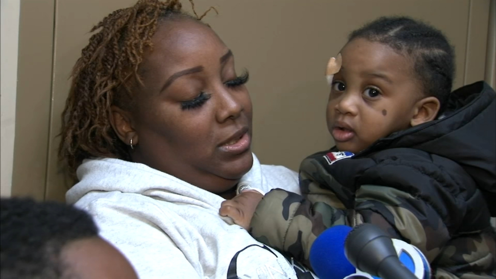 Chicago shooting: Child, 1, shot near South Side parking lot, 75th ...