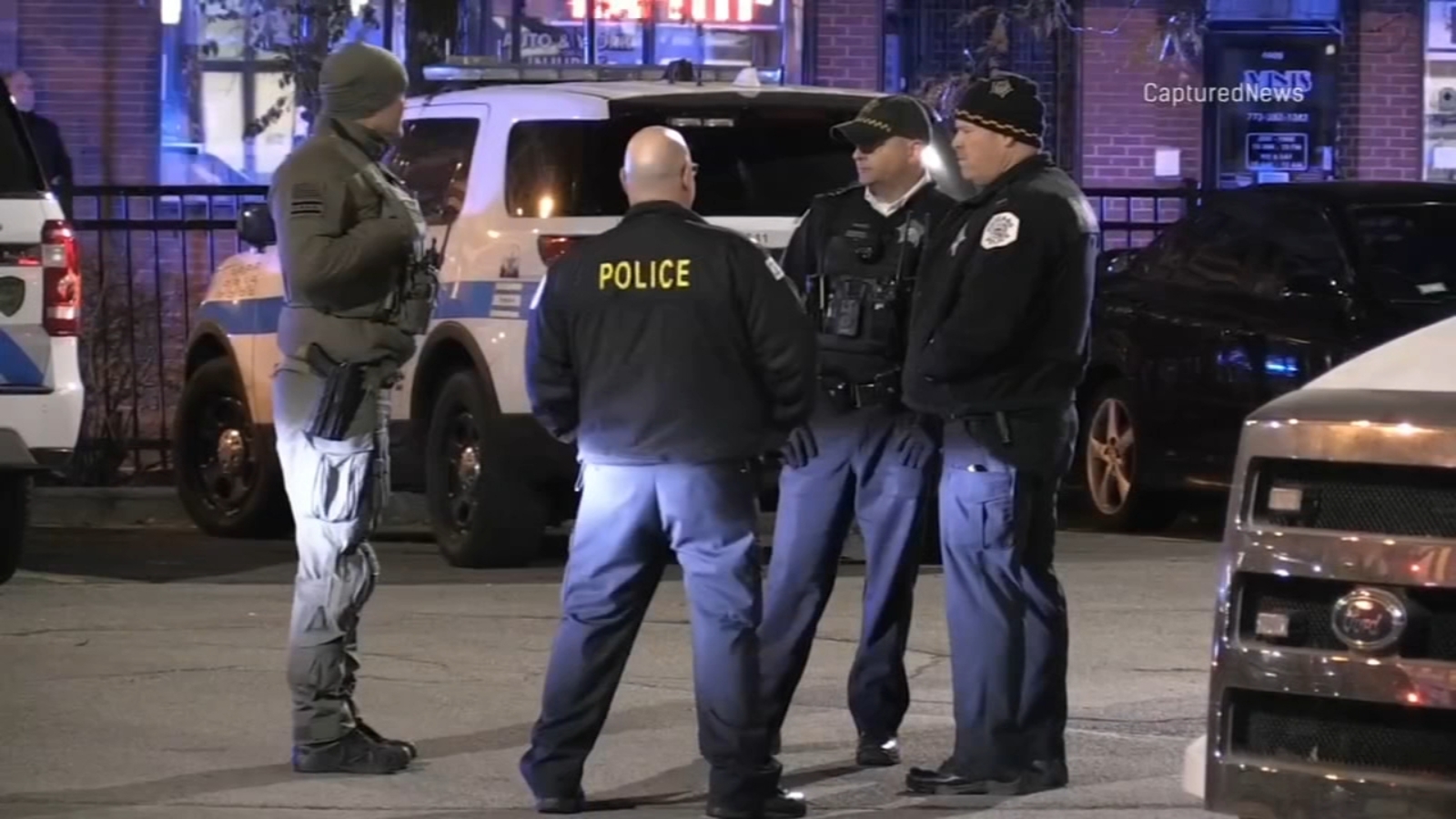 Chicago shooting sparks hours-long Mayfair SWAT response on Lawrence ...