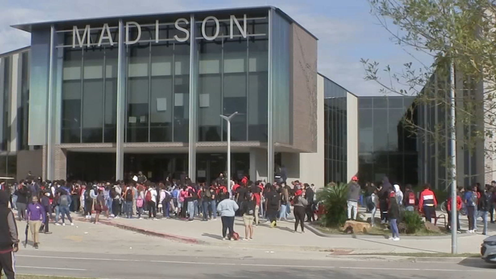 Madison High School walkout: Houston ISD investigating staffers after ...