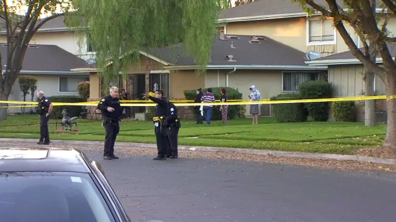 Man and child injured after shooting in northwest Fresno, police say - ABC30 Fresno
