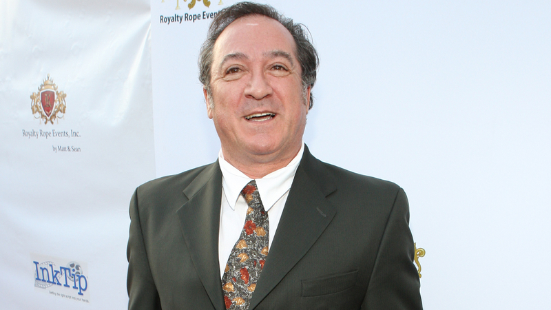 Actor Eddie Mekka, Carmine 'The Big Ragu' Ragusa in 'Laverne & Shirley ...