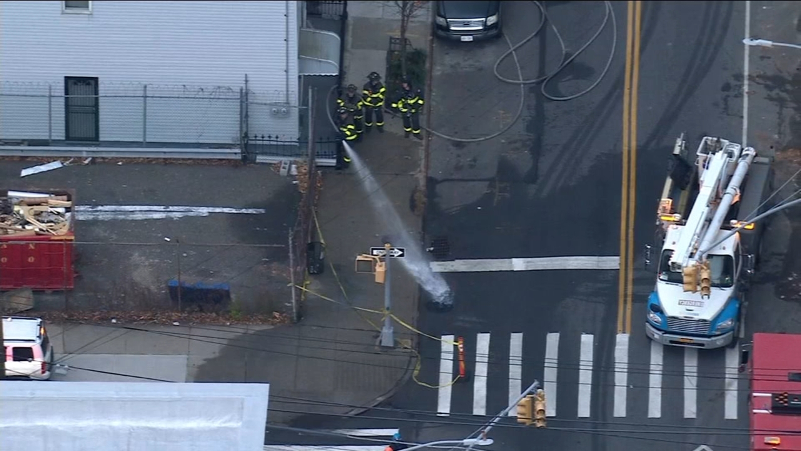 Con Edison customers asked to reduce power after manhole explosions in ...