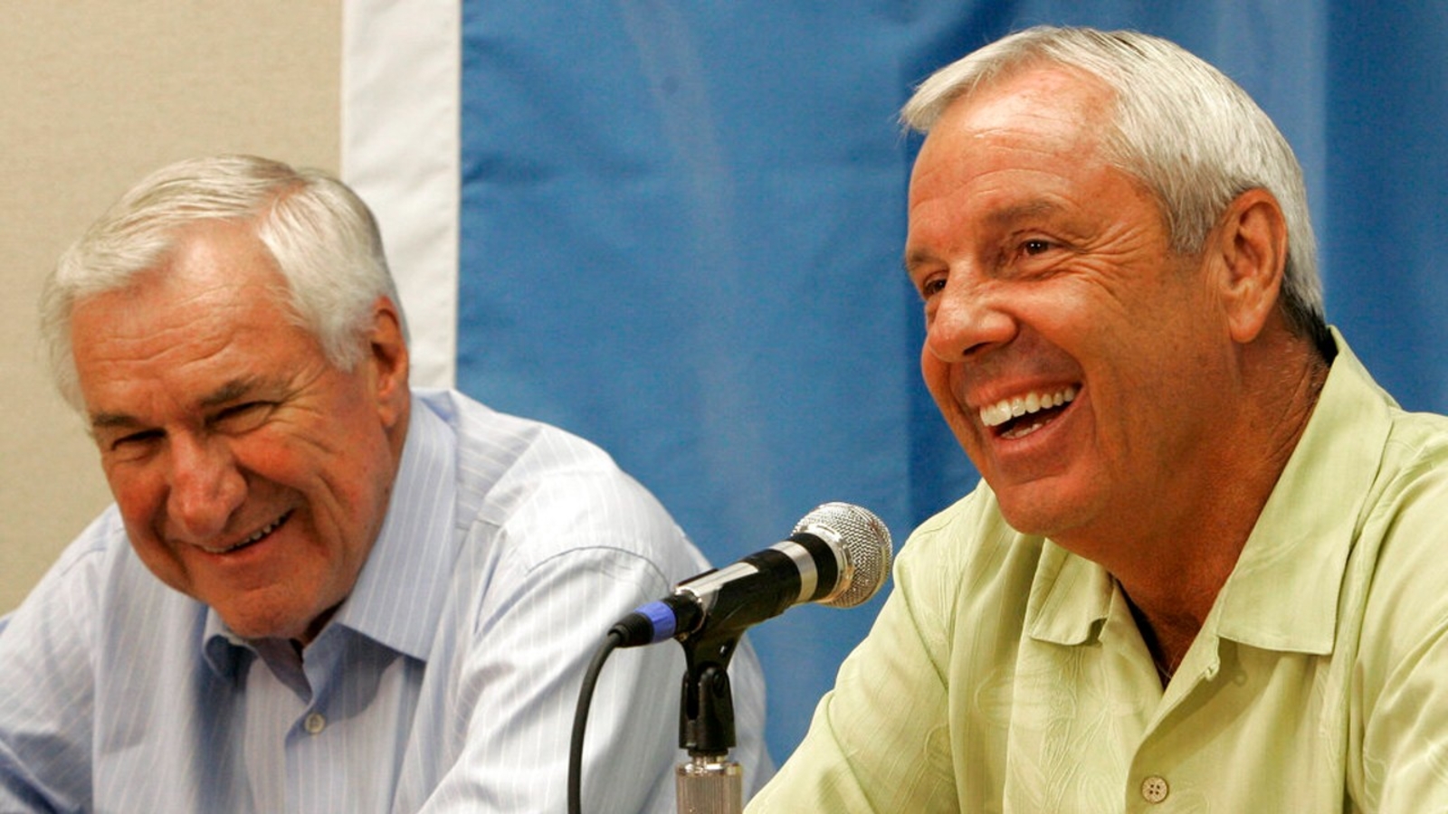 Chapel Hill stretches of I-40 to honor Dean Smith, Roy Williams - ABC11 ...