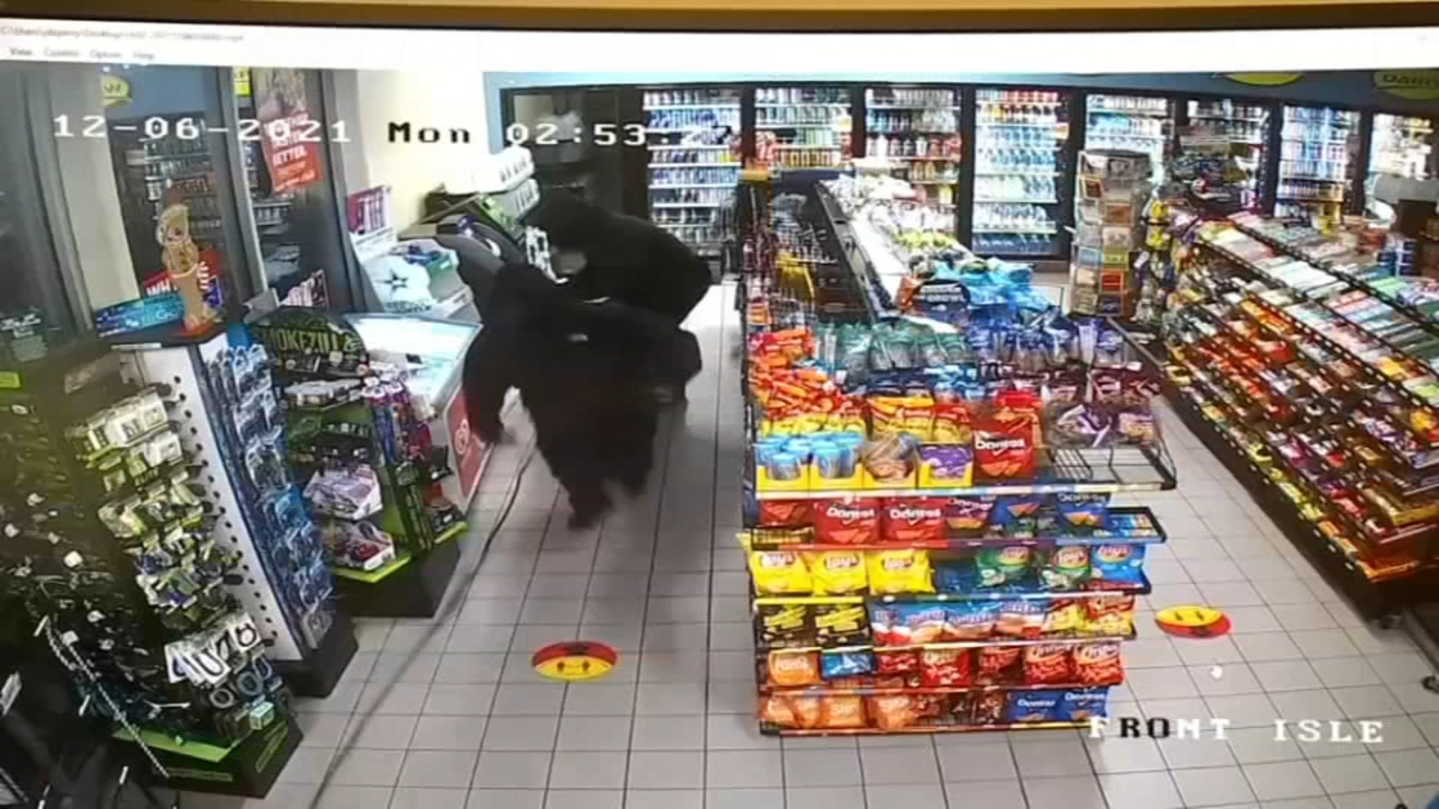 Crime: Men who took Connecticut ATM with stolen Range Rover are ...