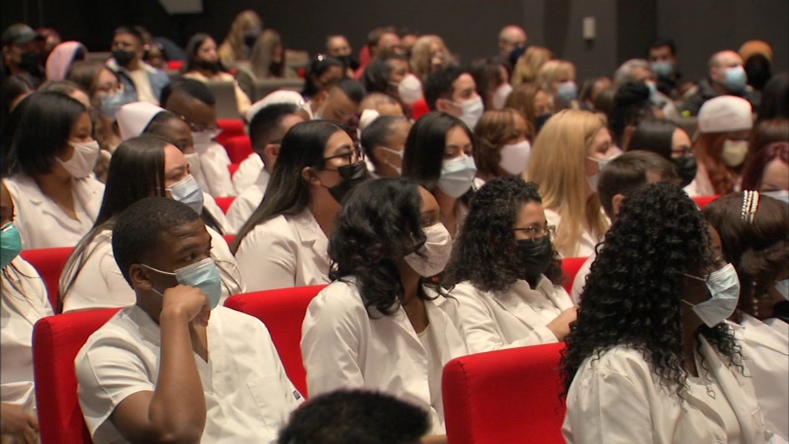 Nursing shortage: UIC, City Colleges of Chicago announce dual ...