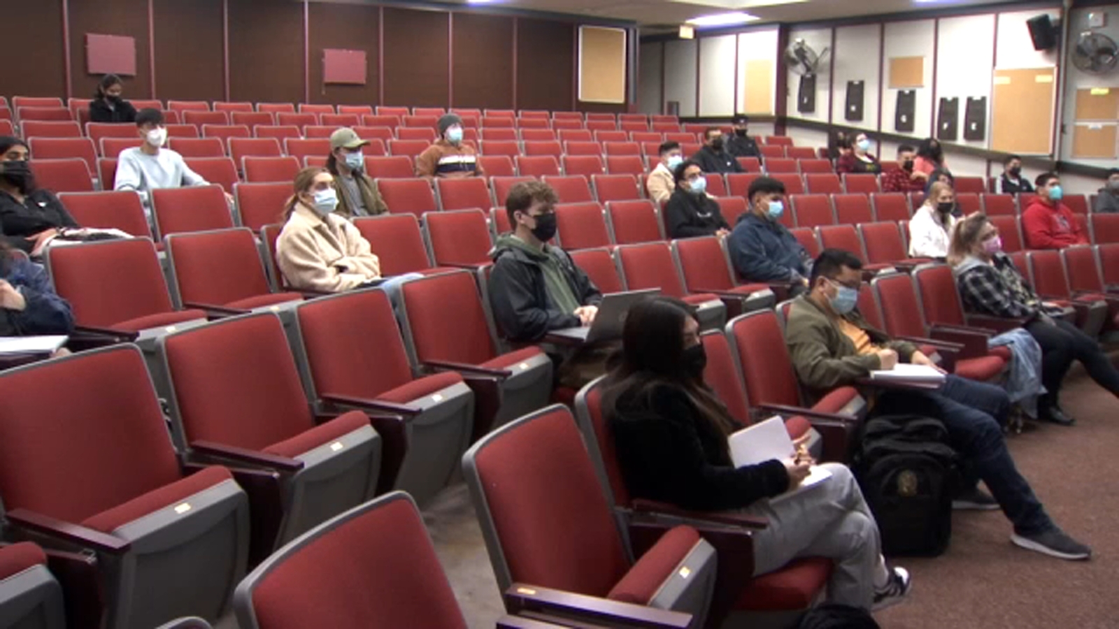 Fresno City College students return for Spring semester - ABC30 Fresno