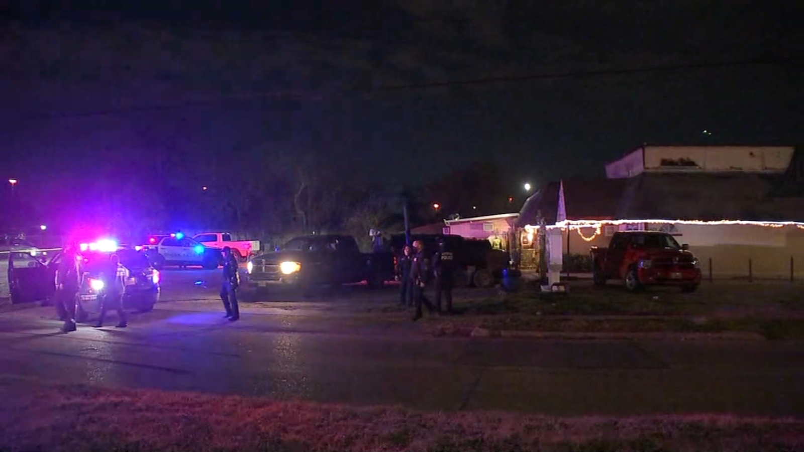 Houston crime: 2 men shot by security guards during fight outside north ...